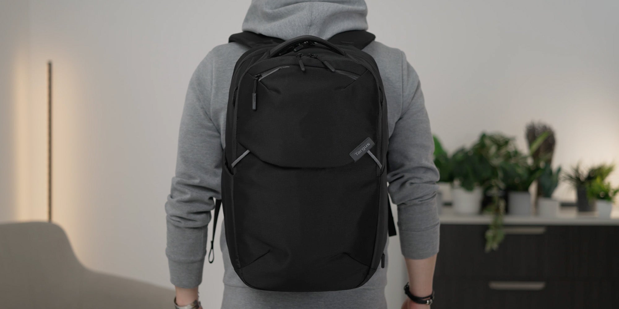 Targus Launches Modular 2-in-1 Backpack